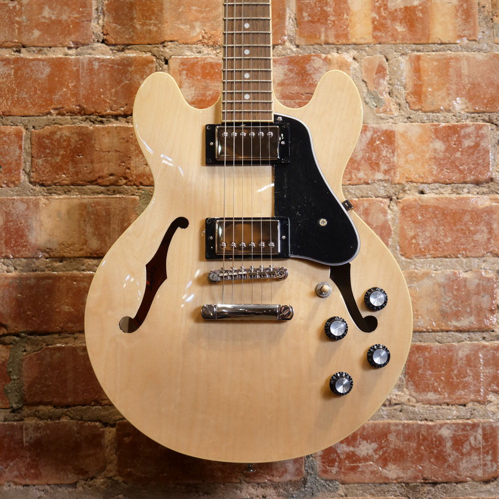 All Electric Guitars Archives - Guitars In The Attic